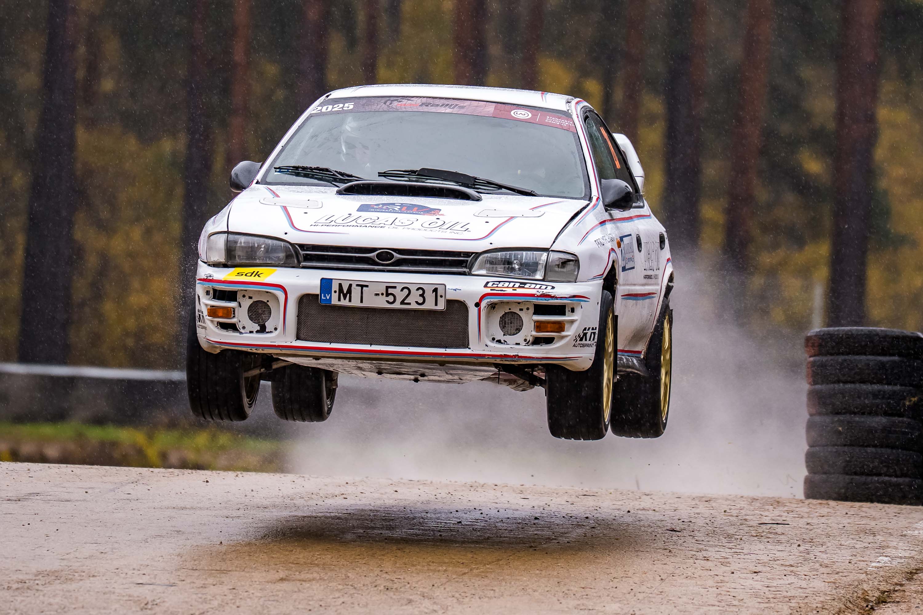 Minirallijā un rallijsprintā 'Latvija' uzvaru svin Ločmelis/Vējiņš ...